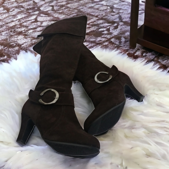 Anna | Shoes | Anna Womens Brown Suede High Heeled Boots Side Zip Size ...